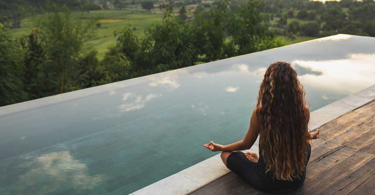 What is an infinity pool? | Ultimate Swimming Pools & Spas